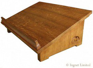ROBERT MOUSEMAN THOMPSON LECTERN/READING STAND – Ingnet