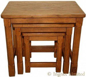 WILF SQUIRRELMAN HUTCHINSON OF HUSTHWAITE ADZED NEST OF OAK TABLES – Ingnet