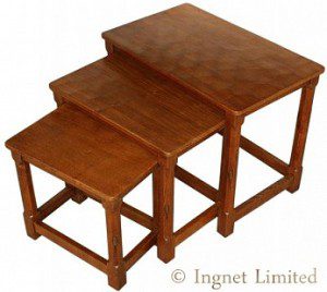 ROBERT MOUSEMAN THOMPSON NEST OF OAK TABLES – Ingnet