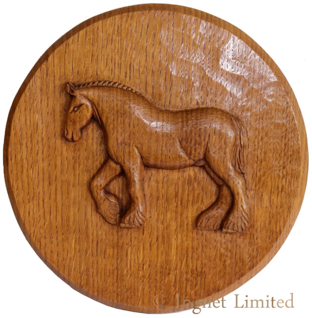 BRIAN BOWES YORKSHIRE OAK CARVED HORSE WALL PLAQUE – Ingnet