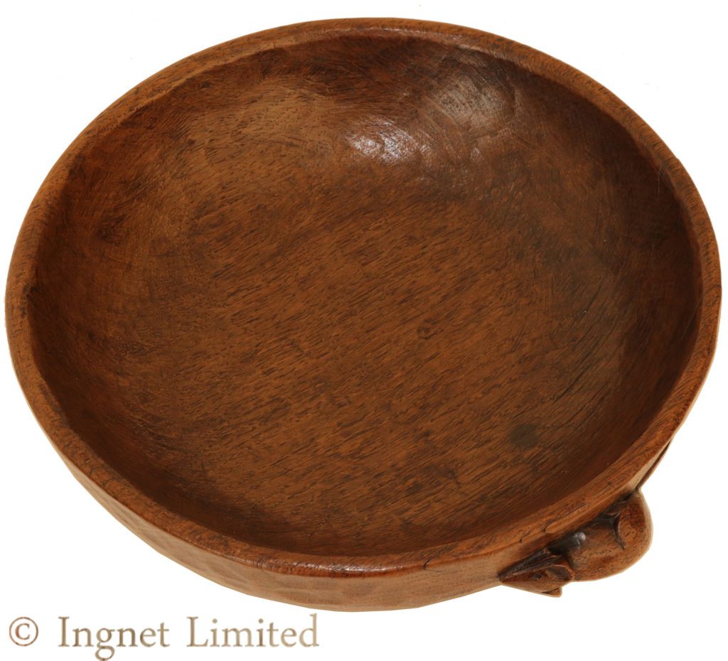ROBERT MOUSEMAN THOMPSON EARLY OAK FRUIT BOWL – Ingnet