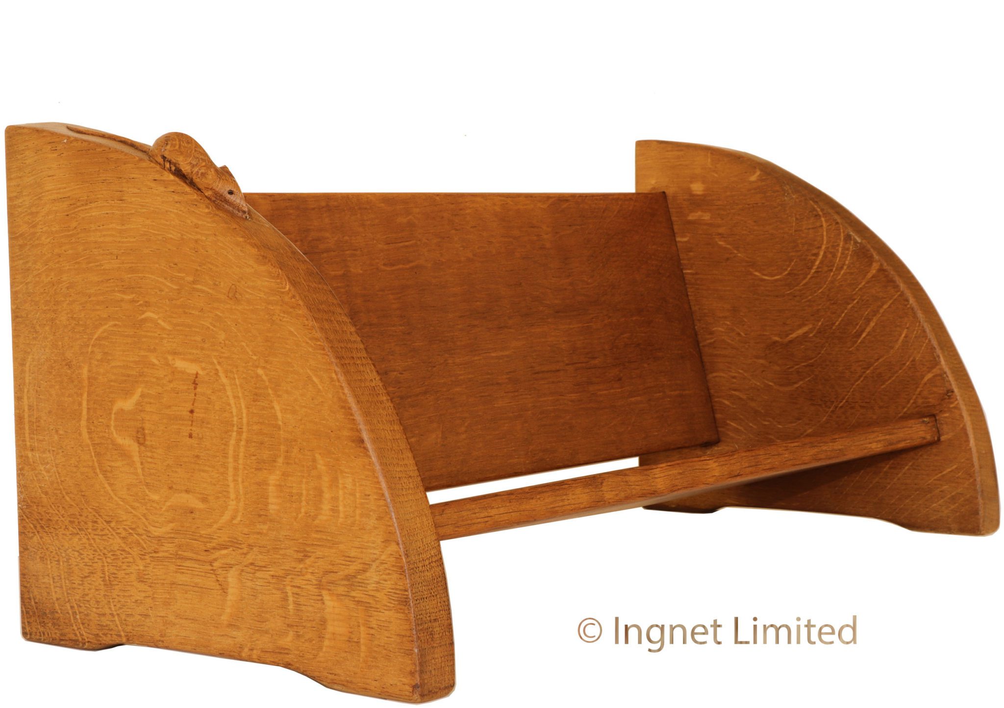 ROBERT MOUSEMAN THOMPSON ADZED OAK BOOK TROUGH – Ingnet