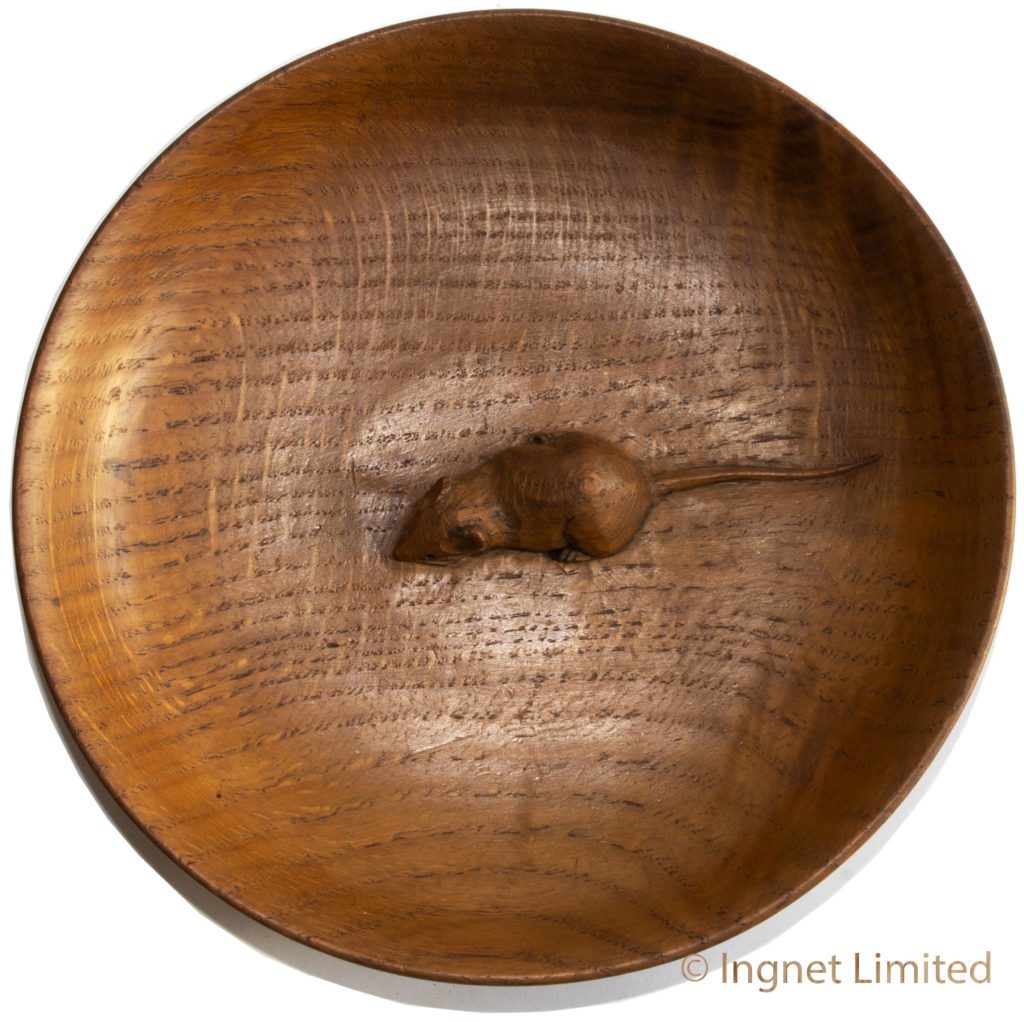 ROBERT MOUSEMAN THOMPSON OAK NUT BOWL – Ingnet