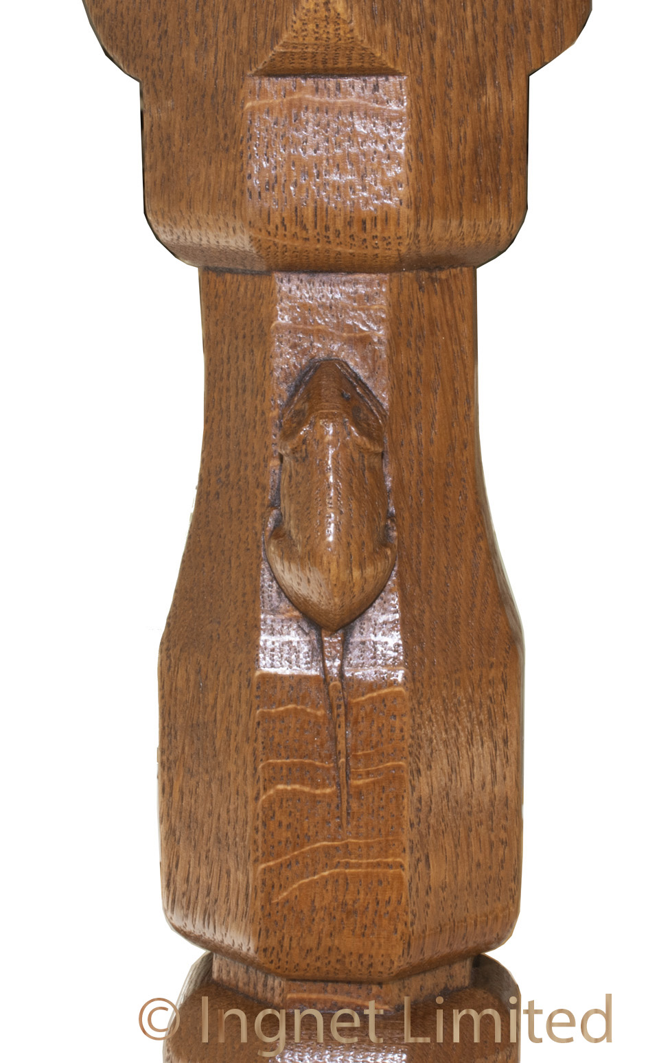 ROBERT MOUSEMAN THOMPSON OAK ADZED COFFEE TABLE - Ingnet