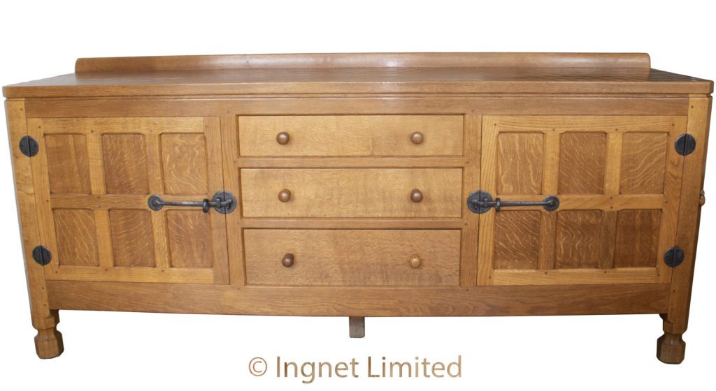 ROBERT MOUSEMAN THOMPSON 6FT ADZED OAK SIDEBOARD – Ingnet