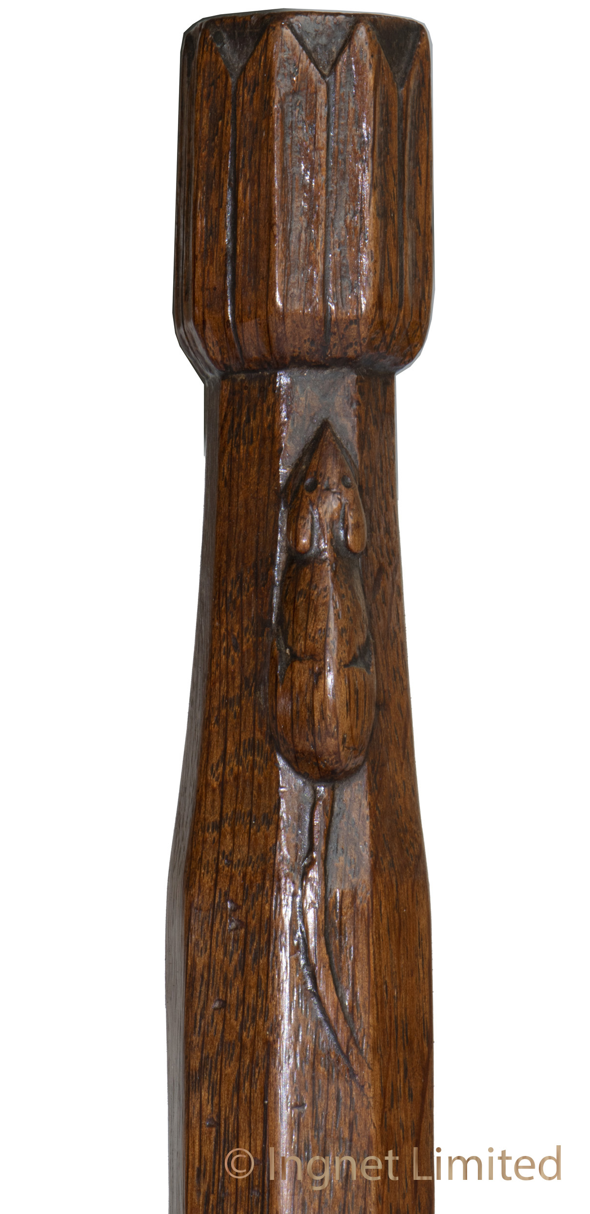 ROBERT MOUSEMAN THOMPSON EARLY OAK CANDLESTICKS – Ingnet