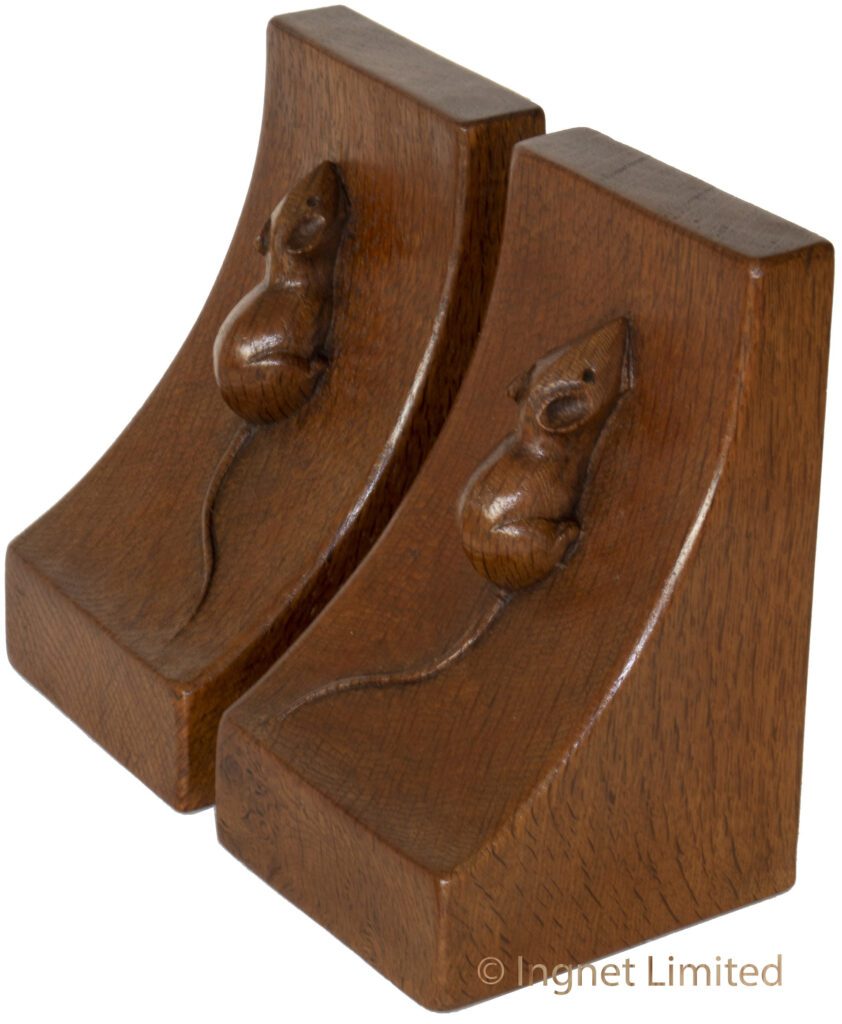 ROBERT MOUSEMAN THOMPSON PAIR OF VINTAGE OAK BOOKENDS – Ingnet