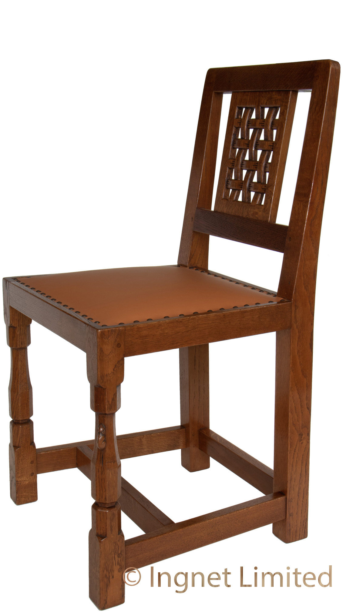 ROBERT MOUSEMAN THOMPSON A PAIR OF OAK LATTICE BACK CHAIRS - Ingnet