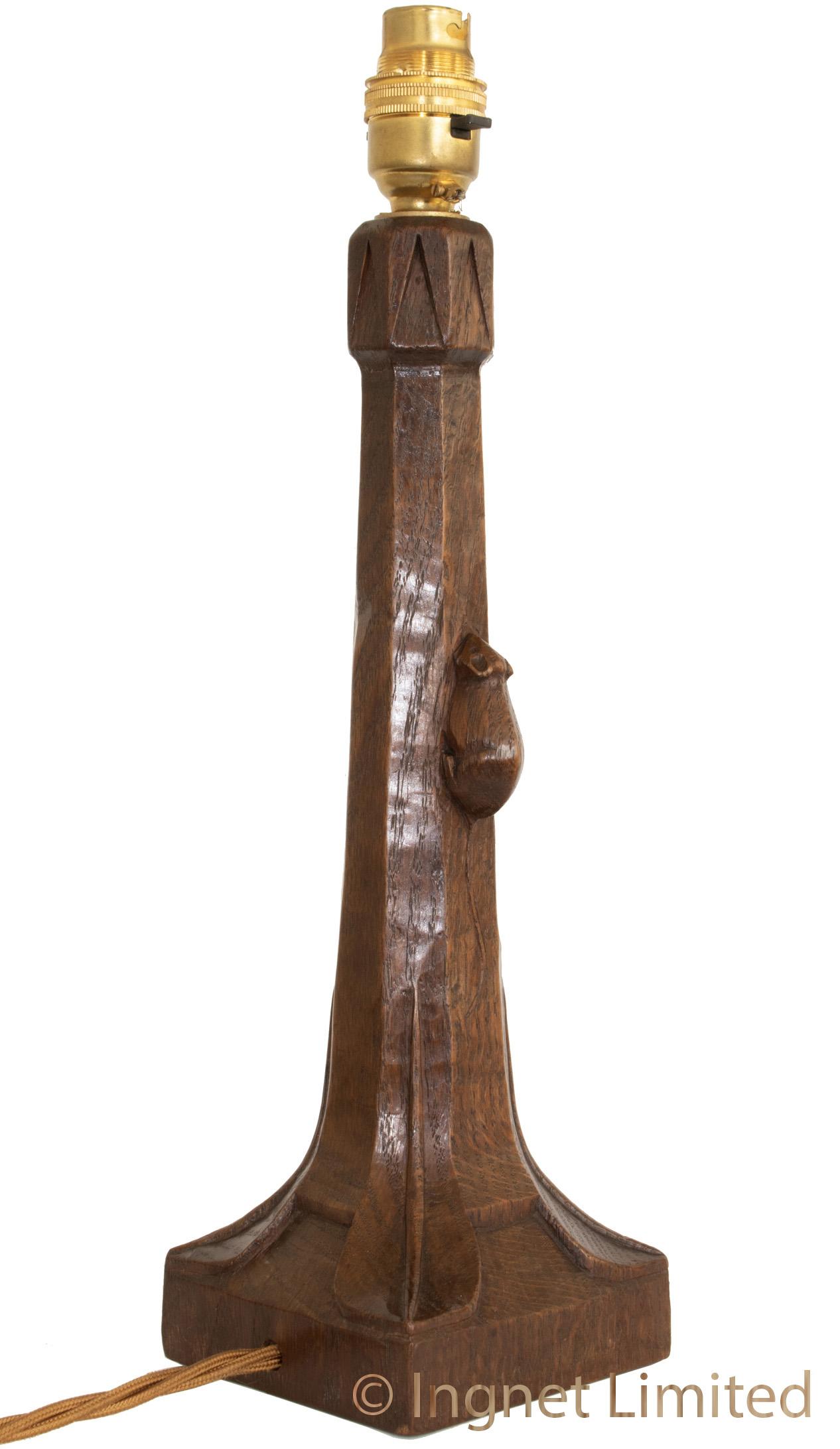 ROBERT MOUSEMAN THOMPSON CLASSIC TALL OAK TABLE LAMP – Ingnet