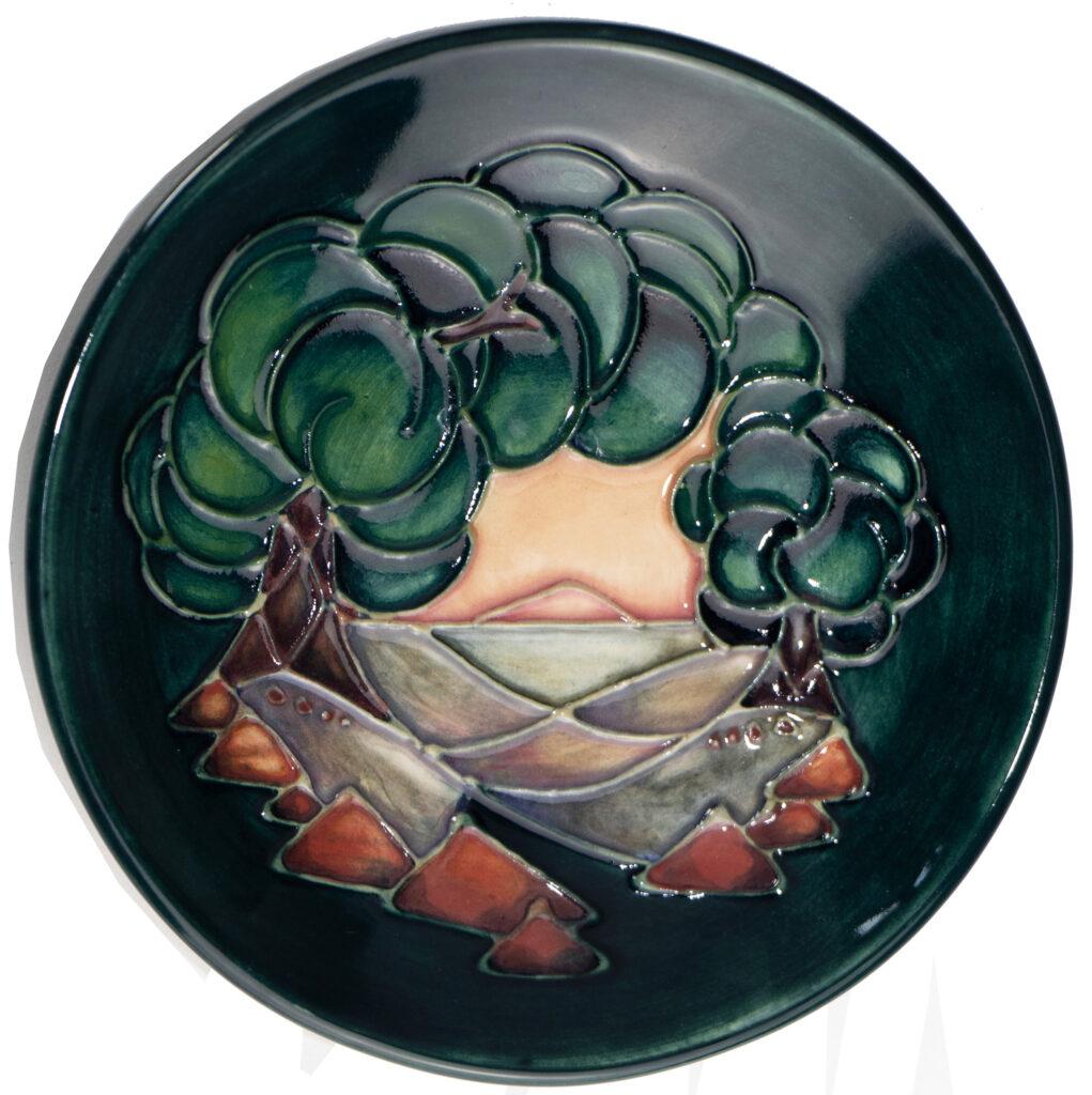 MOORCROFT MAMOURA PIN DISH DESIGNED BY SALLY TUFFIN – Ingnet