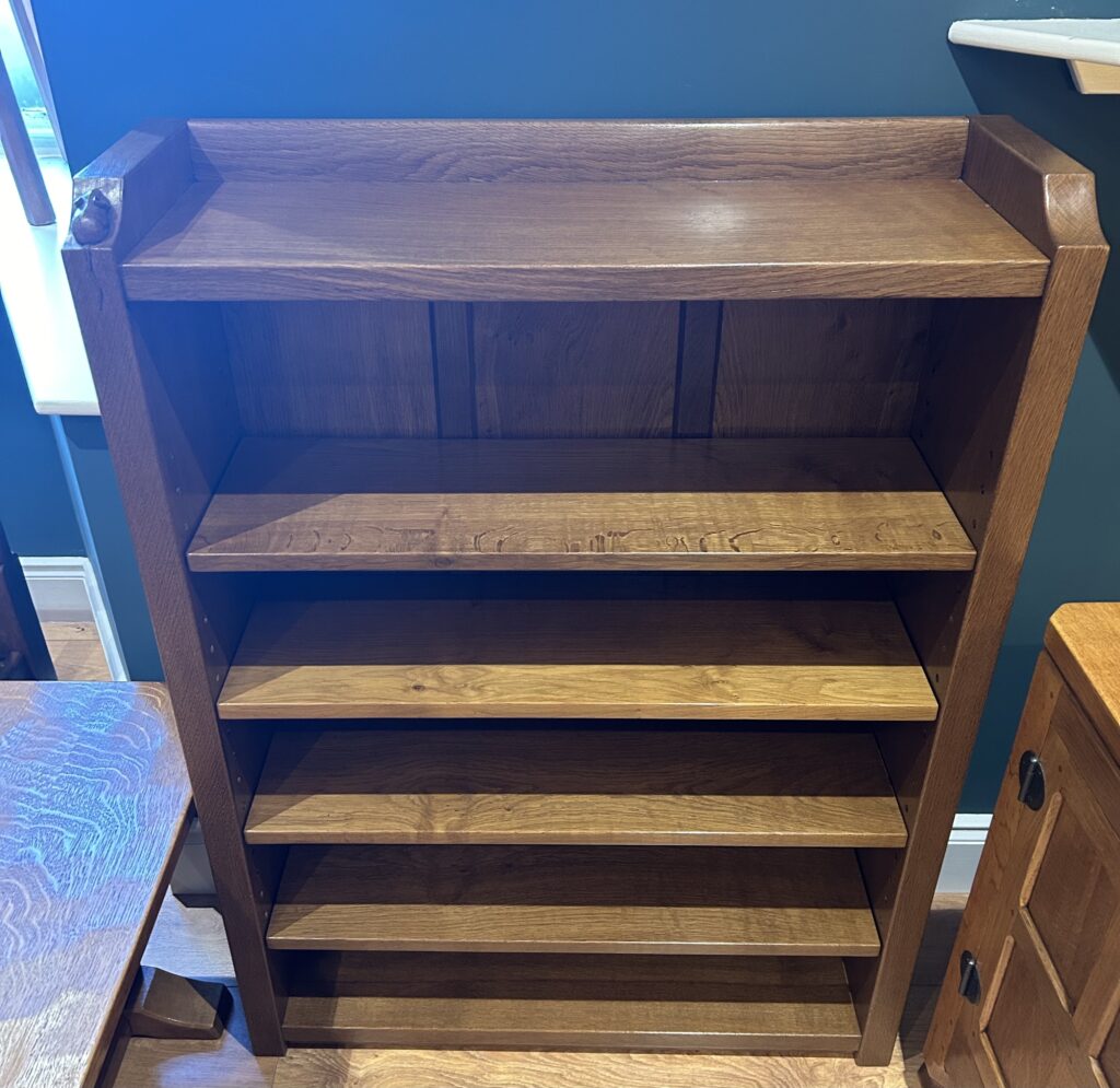 ROBERT MOUSEMAN THOMPSON SOLID OAK BESPOKE BOOKCASE – Ingnet