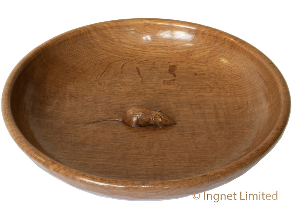 ROBERT MOUSEMAN THOMPSON ADZED OAK FRUIT BOWL – Ingnet