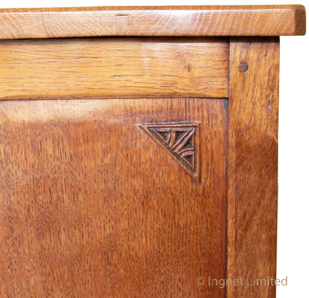 KINGPOST YORKSHIRE OAK FULLY ADZED SIDEBOARD – Ingnet