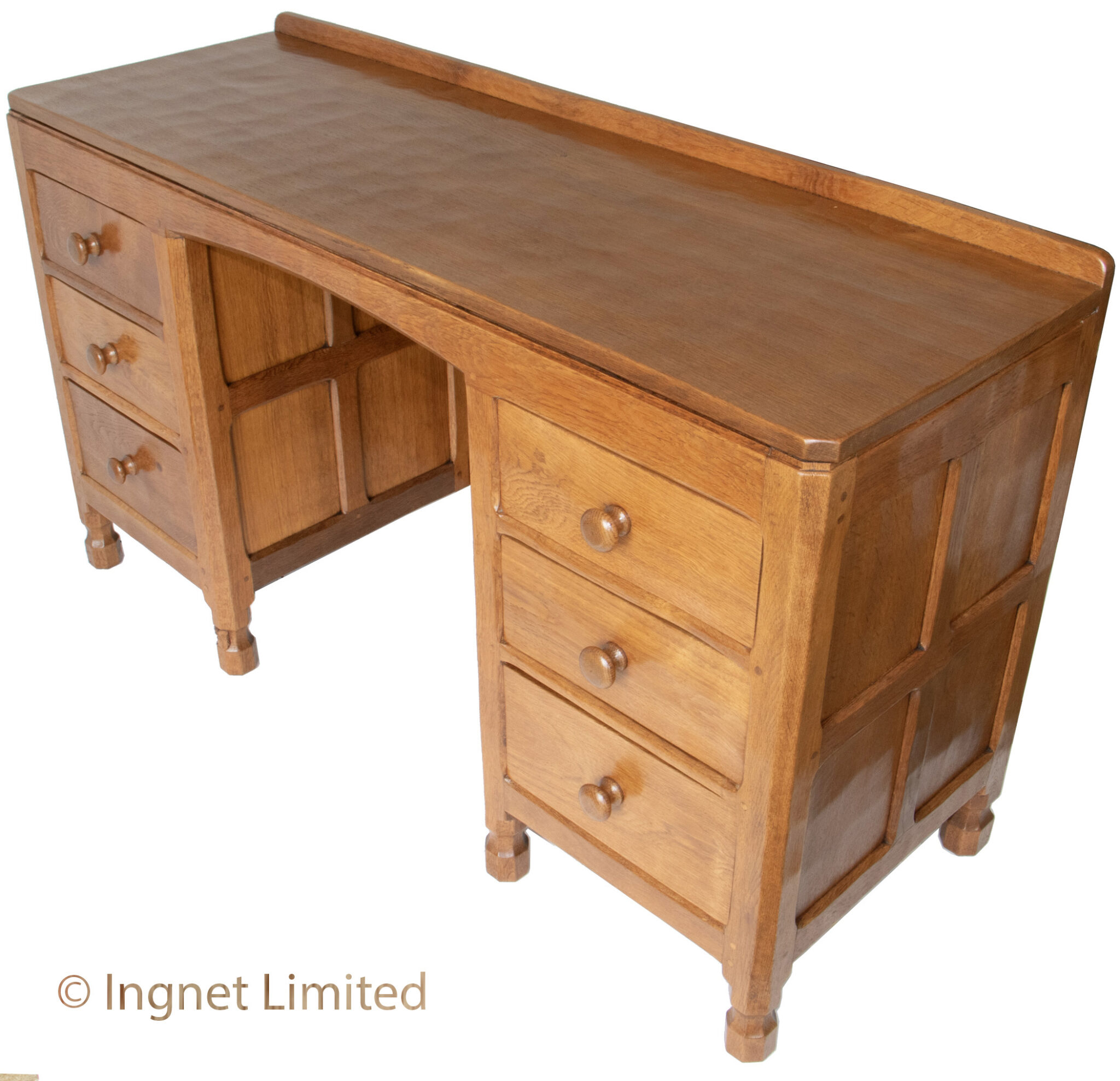 WILF SQUIRRELMAN HUTCHINSON FULLY ADZED OAK DESK – Ingnet