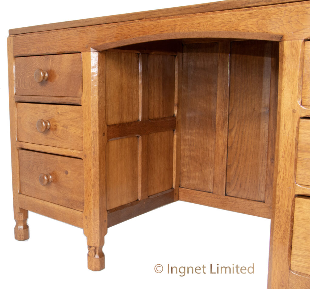 WILF SQUIRRELMAN HUTCHINSON FULLY ADZED OAK DESK – Ingnet