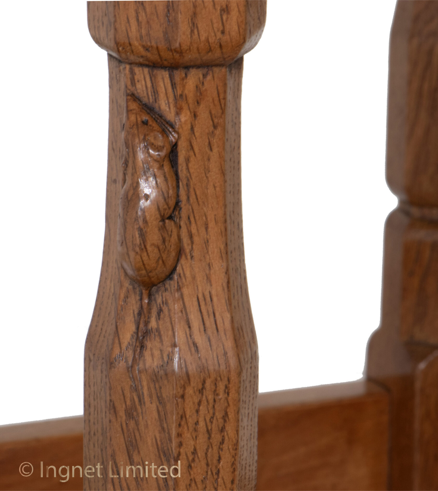 ROBERT MOUSEMAN THOMPSON VINTAGE OAK DRESSING STOOL – Ingnet