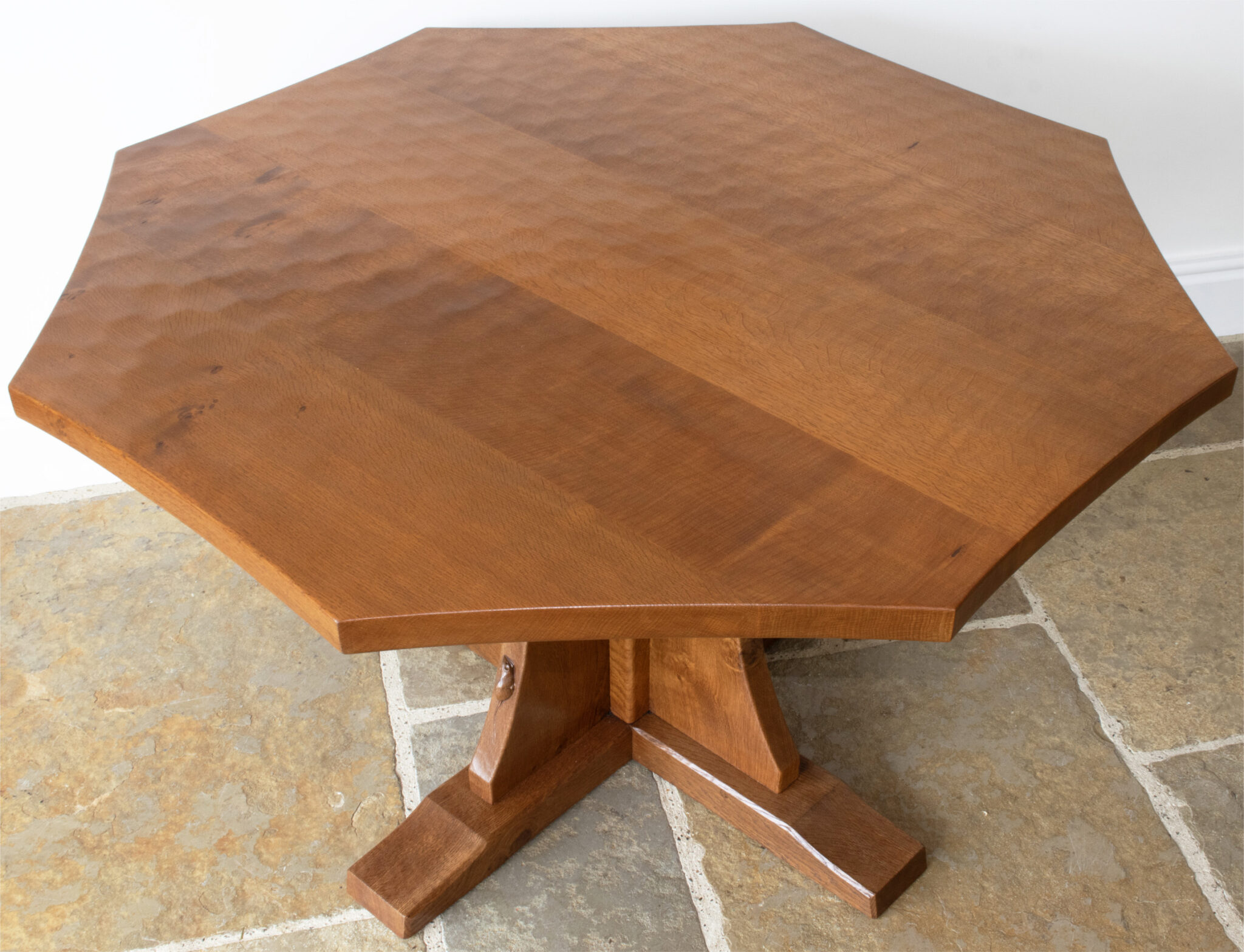 ROBERT MOUSEMAN THOMPSON ADZED OCTAGONAL DINING TABLE – Ingnet